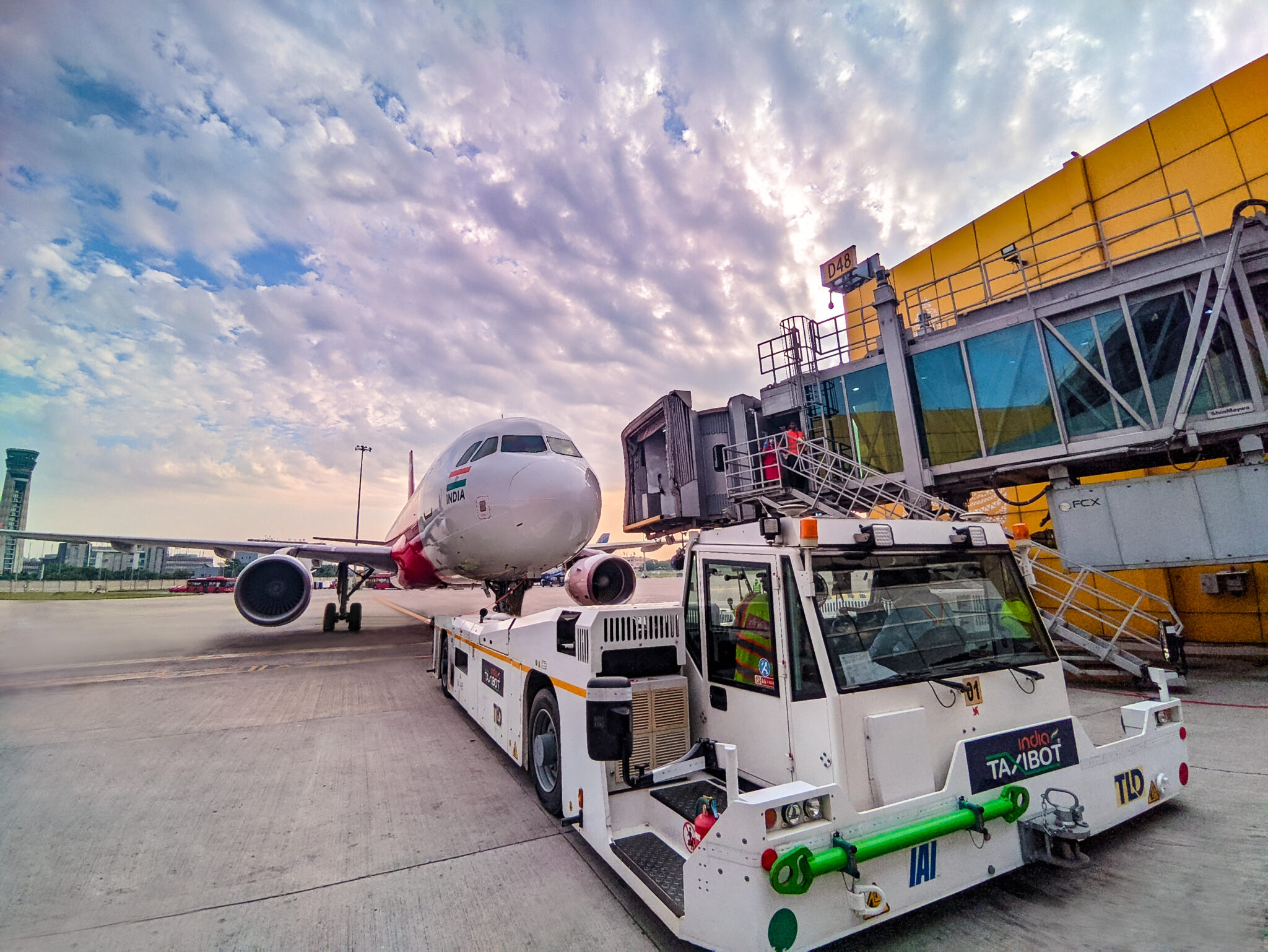 AirAsia India commences revolutionary TaxiBot passenger operations in ...